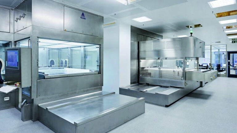 Loading and Unloading Systems - Pharmaceutical Technology